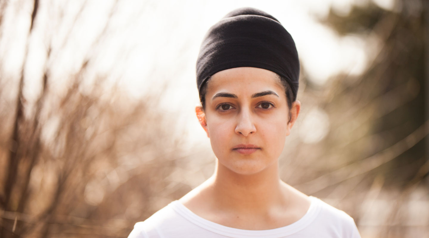 Prableen Kaur aktuell med sterk roman om angst blant unge | Boktips
